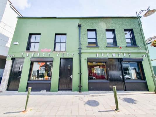 8 Of The Best Pubs In Limerick Ireland From A Local
