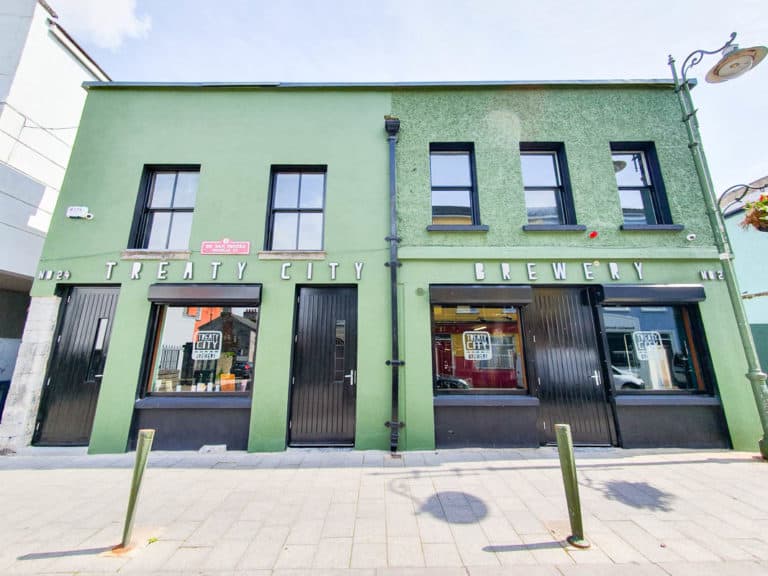 8 Of The Best Pubs In Limerick Ireland From A Local