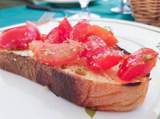 Puglia Food Guide - What To Eat In Puglia Italy (25+ Must Eat Dishes)