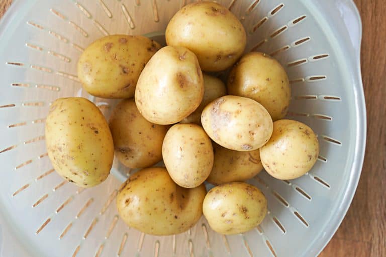 Canarian Potatoes Recipe - Papas Arrugadas